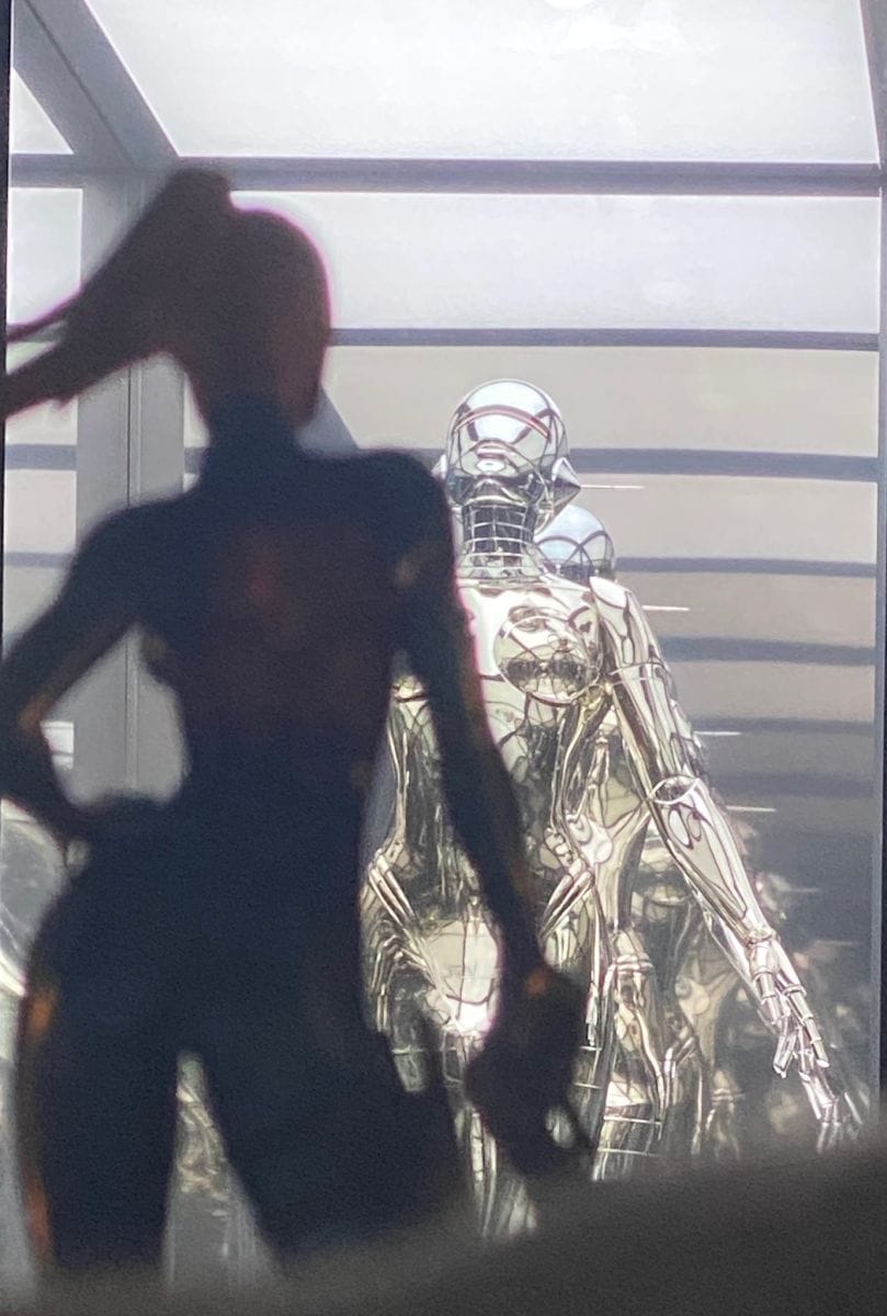 Voici "Optimus", le robot humanoïde qui « transformera la civilisation